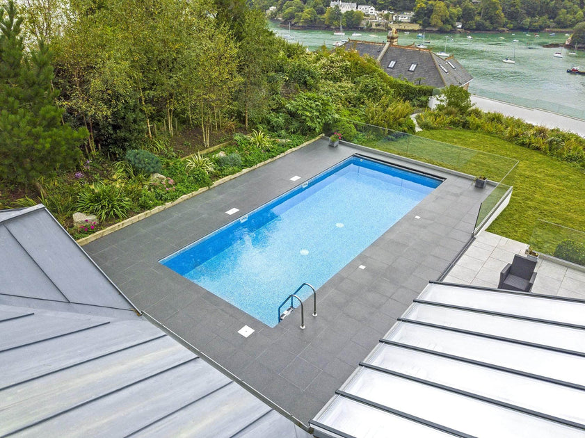 Devon Swimming Pool – Deep End Pools